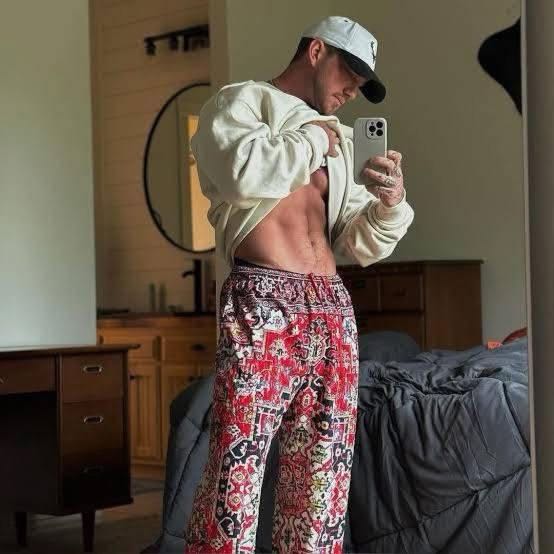 WhatsApp Profile for +1 224 616 1457 - N/A - Whatsapp Checkleaked